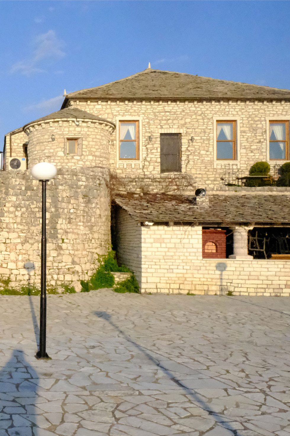 Castle of Lëkurës - Saranda Explore