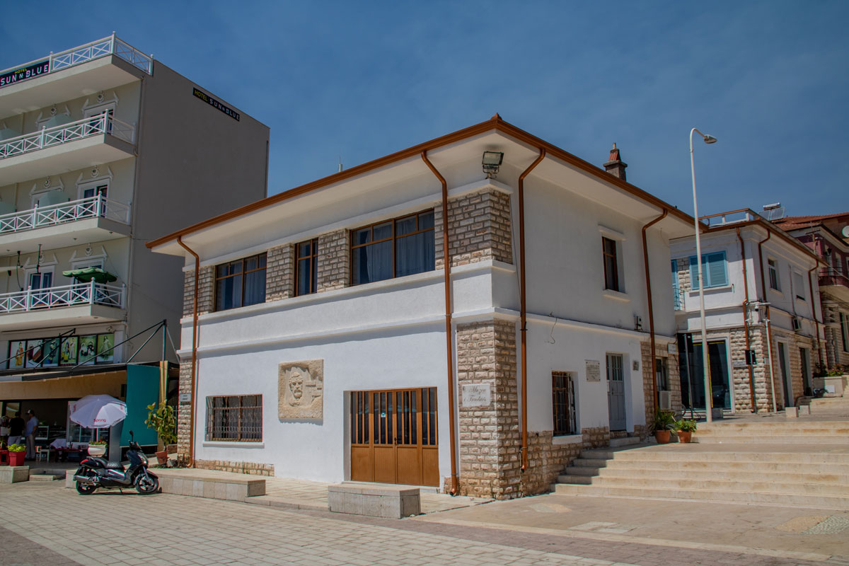 Museum of Tradition - Saranda Explore